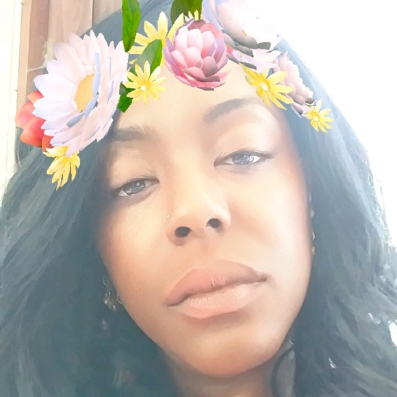 Shantell's Closet (@shantell268) | Poshmark